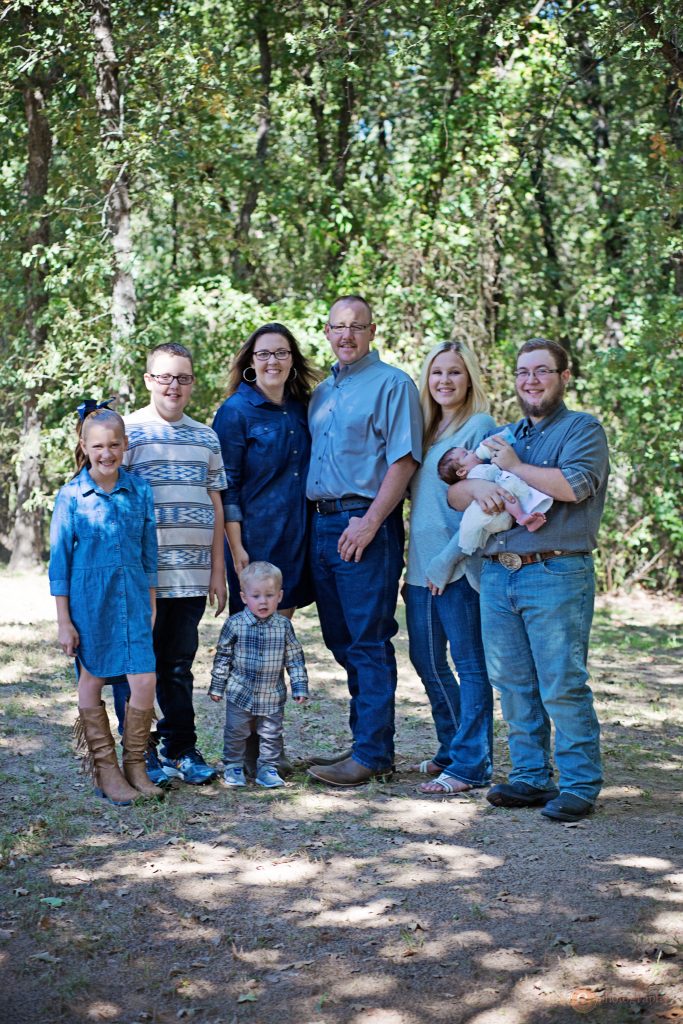 Little Stephens Family – Azle Photographer | little e photography